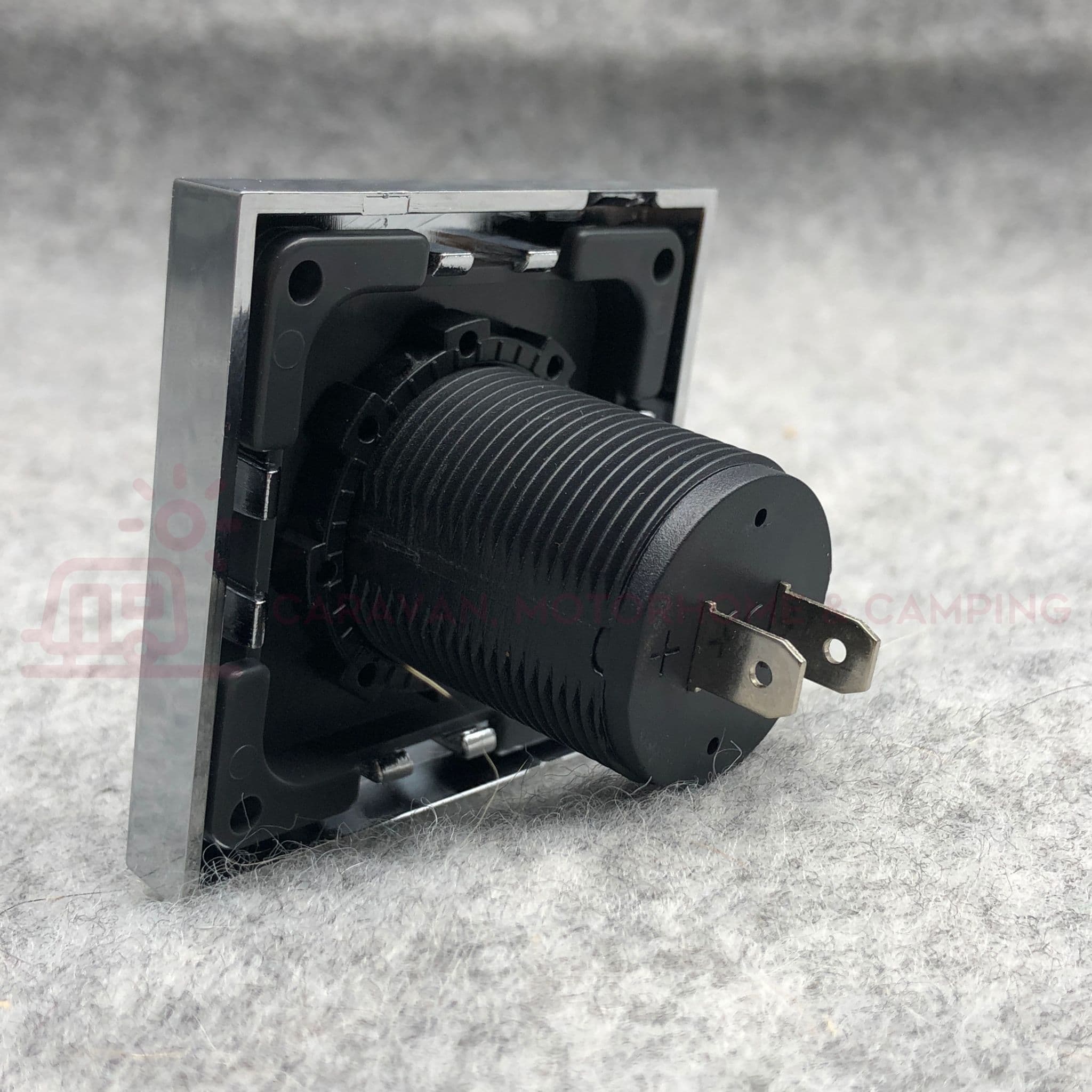 CBE C-Line Twin USB Socket & Faceplate Gloss Chrome - CG Range